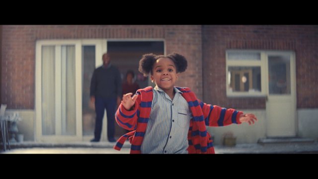 Features | Music, Movies & TV - Smooth