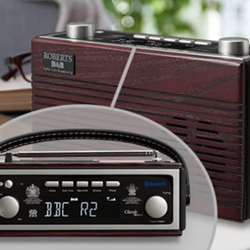 Win Money, Holidays & The BEST Prizes | Smooth Essex