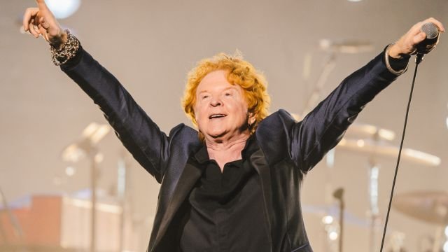 Simply Red - latest news, songs, facts and videos | Smooth Radio